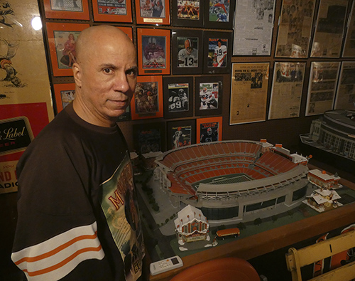 Browns fan makes Canton bid | News, Sports, Jobs - Tribune Chronicle